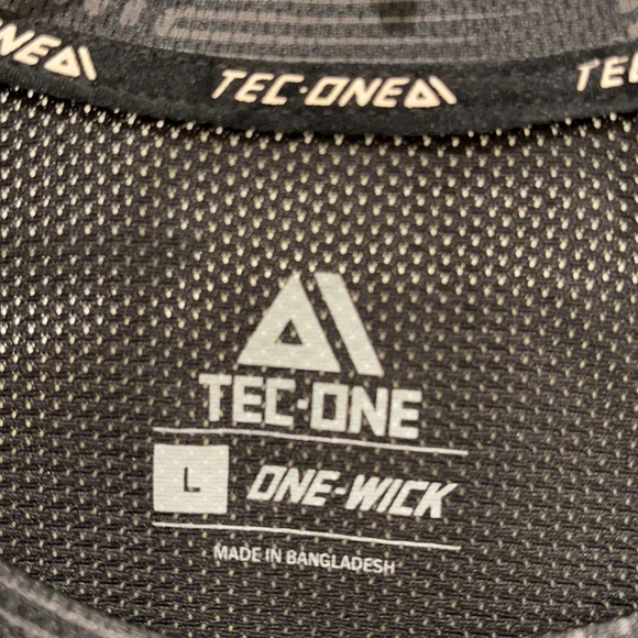 tec-one | Shirts | Like New Tecone Black Gray Camo Short Sleeve Shirt L ...